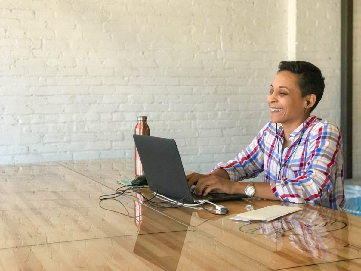 Reserved Desk - Grid Collaborative Workspaces